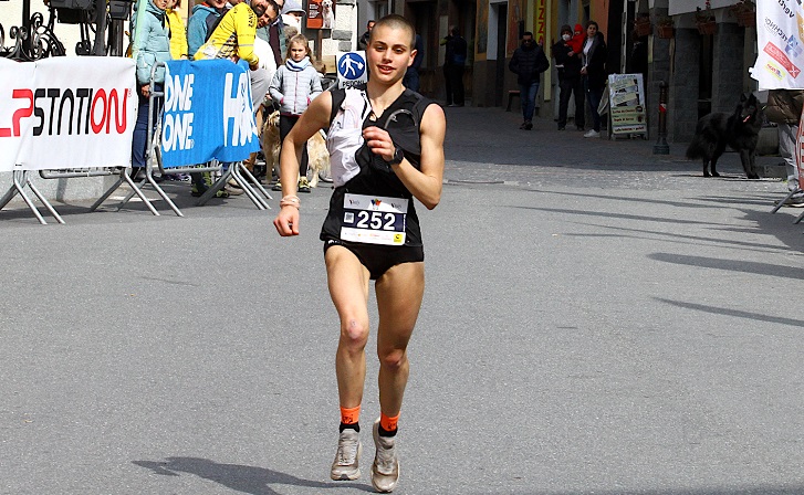 Trail: Olivetti e Conti si prendono il Torgnon Pink Trail - Aostasports.it